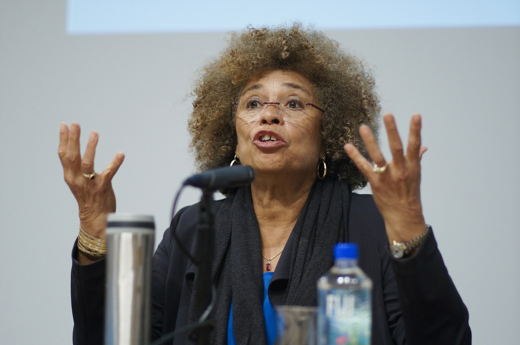 Angela Davis speaks for Martin Luther King Jr. Annual Lecture ...